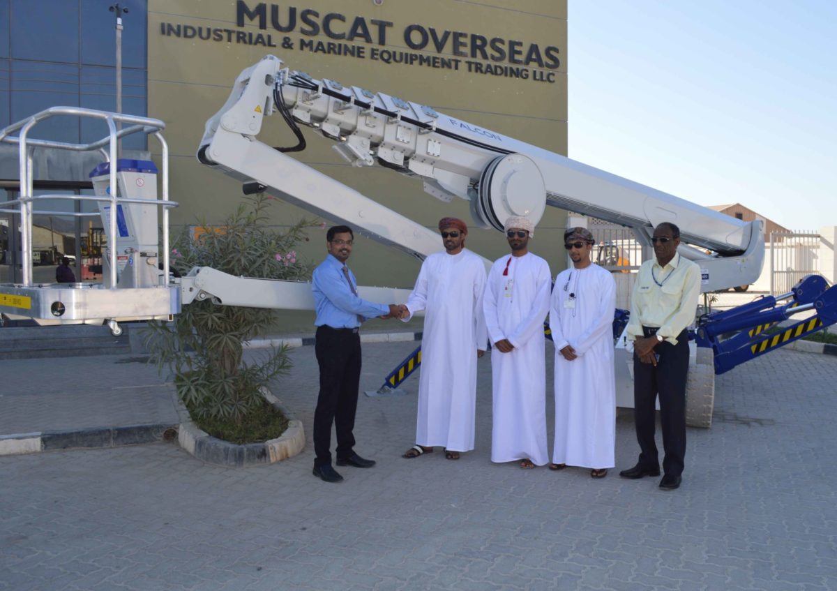 PRODUCTS | Falcon Lifts